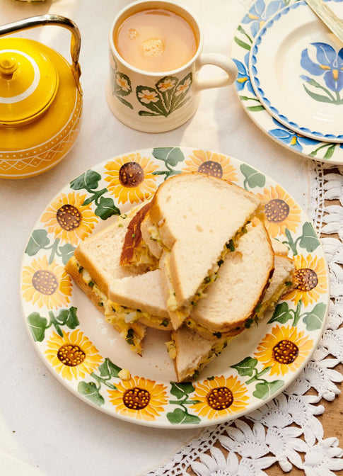 Seconds Sunflower Large Dinner Plate, 10.5 Inch – Emma Bridgewater UK