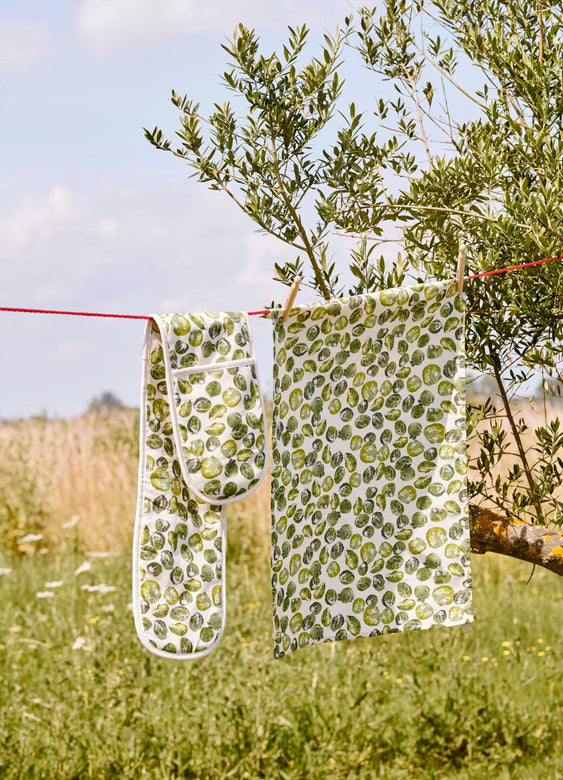 Tea Towels, Aprons & Kitchen Textiles | Emma Bridgewater UK