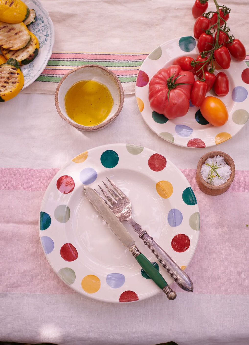 Big Polka Dots Large Dinner Plate, 10.5 Inch – Emma Bridgewater UK