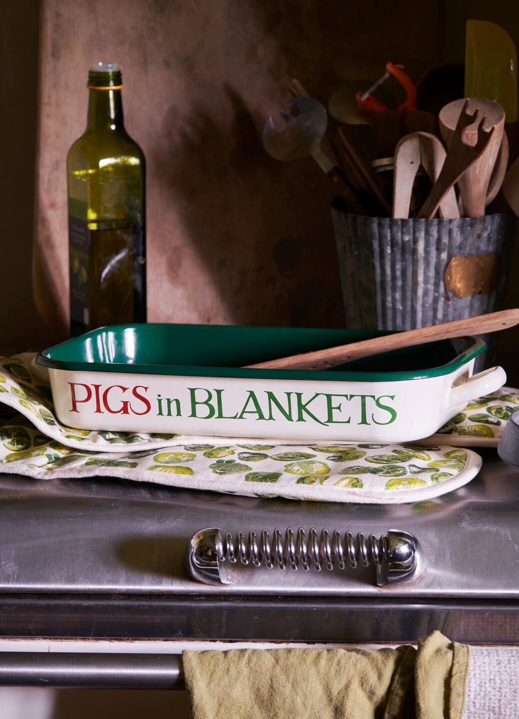 Enamel Cookware & Oven Dishes | Emma Bridgewater UK