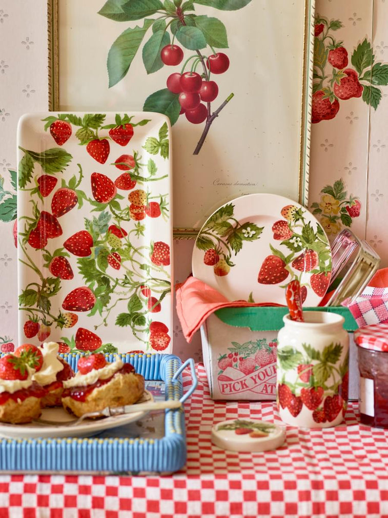 Behind The Design: Strawberries – Emma Bridgewater UK