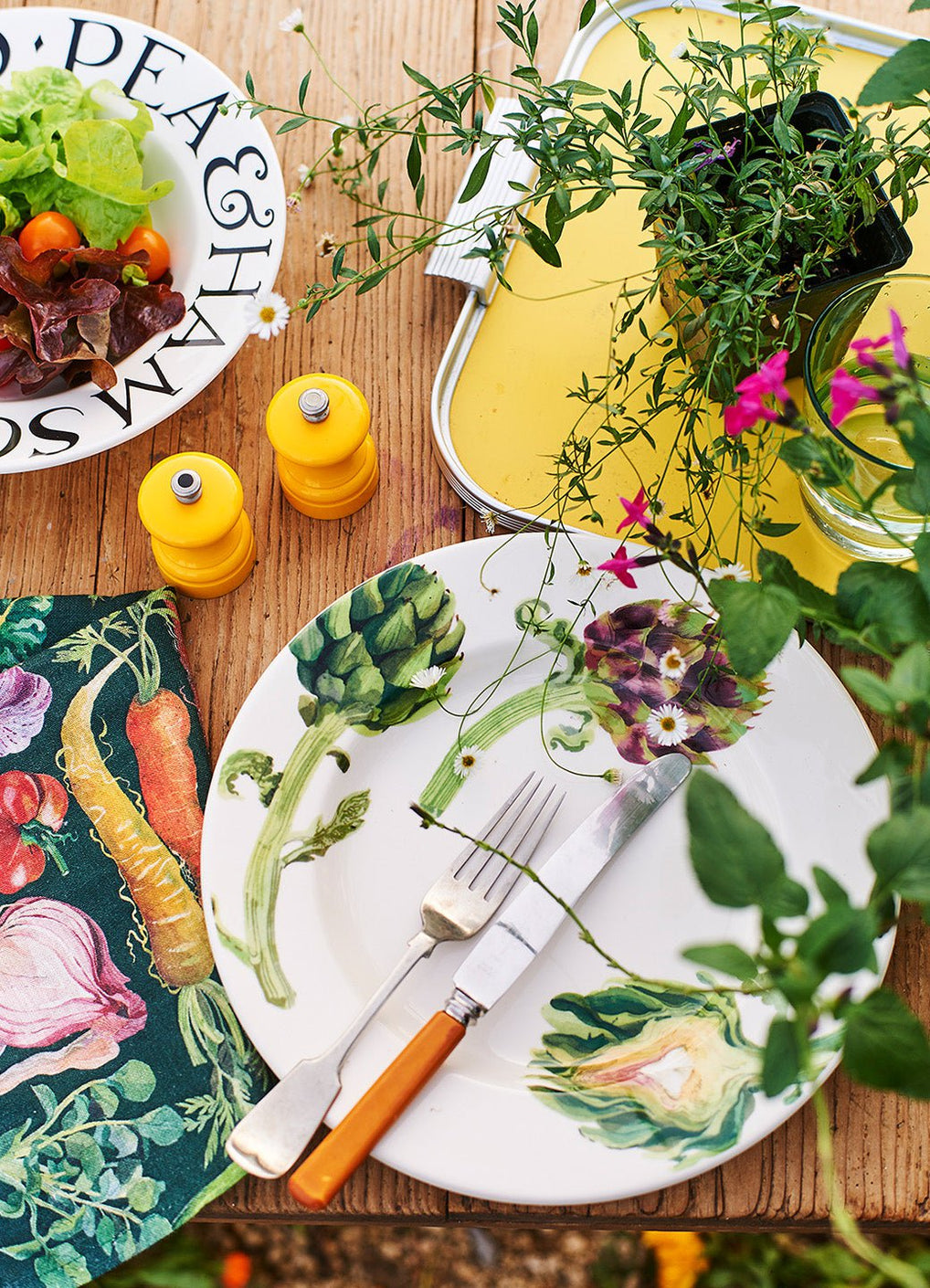 Plates - Ceramic Dinner & Side Plates | Emma Bridgewater UK – Page 2